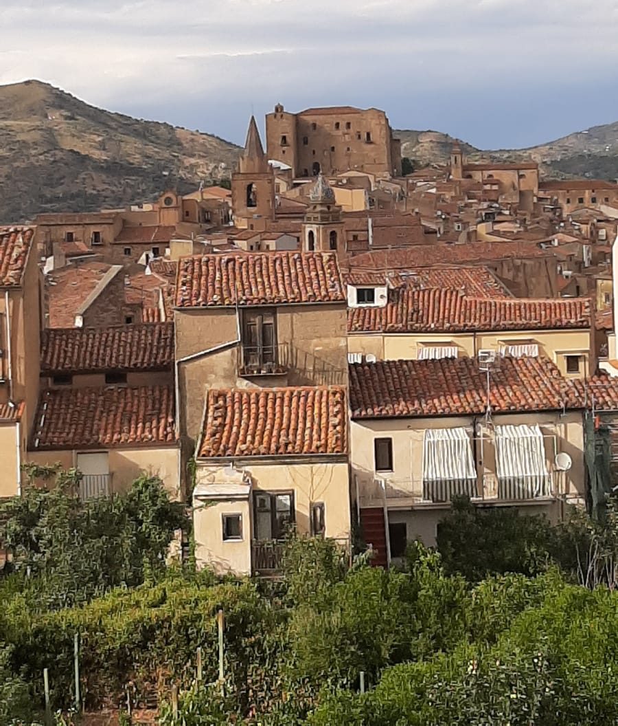 "Castelbuono si racconta" tra storia, arte e tradizione - PalermoLive